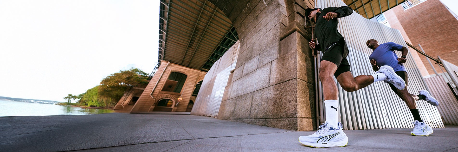 Dein Laufsport-Spezialist mit riesiger Auswahl - RunningDirect.de